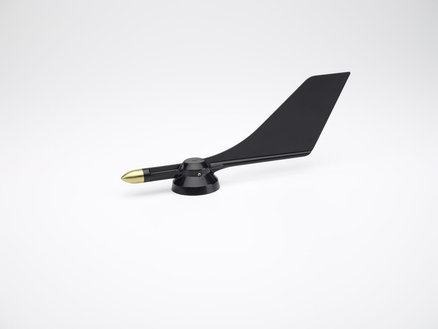 Davis Wind Vane 7904 for Anemometers with Round Shafts | EnviroMonitors